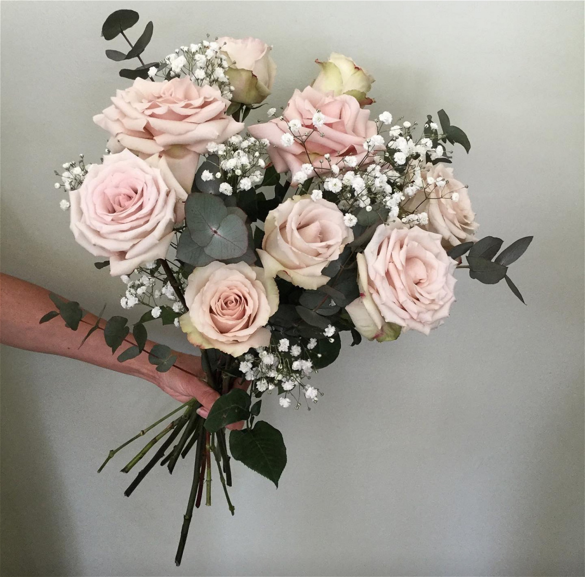 Elegant Rose tied bouquet - Bouquets & Arrangements | Violets Florist