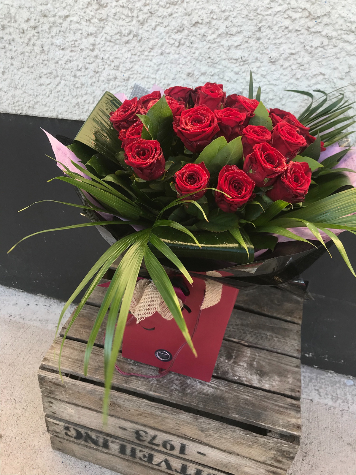 Luxury red roses - Gift bouquets | Floral Unique