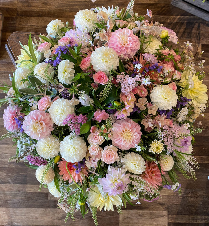 A Florist in Wye, Kent, Canterbury, Ashford | East Kent Flower Company ...