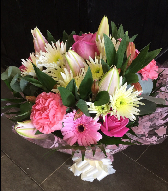 A Florist in Wolverhampton Bilston Wednesfield | Flower Power | Same ...