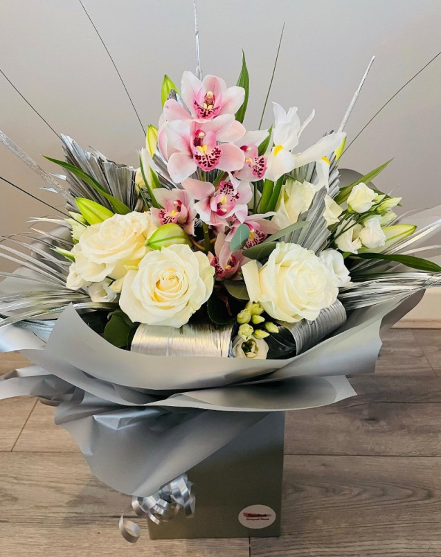 A Florist in Prescot Whiston Rainhill | Rosebuds liverpool florist ...