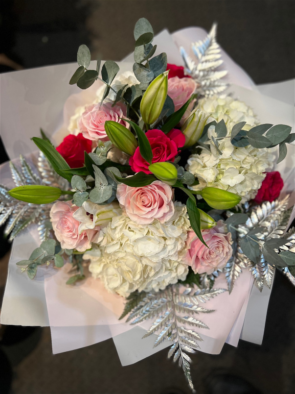A Florist in Macclesfield | George in The Jungle | Same-Day Flower Delivery