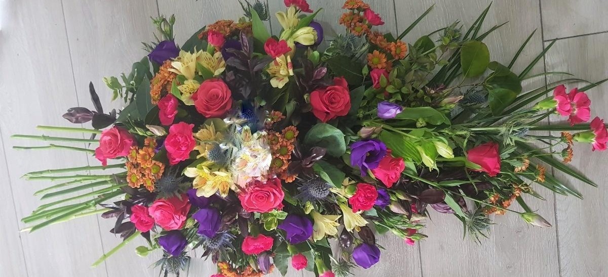 A Florist in Grimsby, covering Cleethorpes and more - First Class Floristry