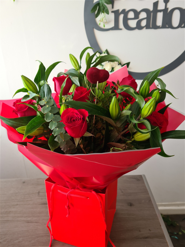 Floral Creation | A Florist in Deal | Same Day Delivery | Fresh Flowers ...