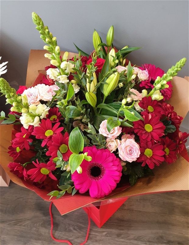 Floral Creation | A Florist in Deal | Same Day Delivery | Fresh Flowers ...