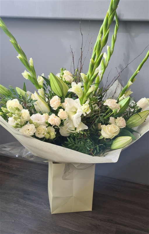 Floral Creation | A Florist in Deal | Same Day Delivery | Fresh Flowers ...